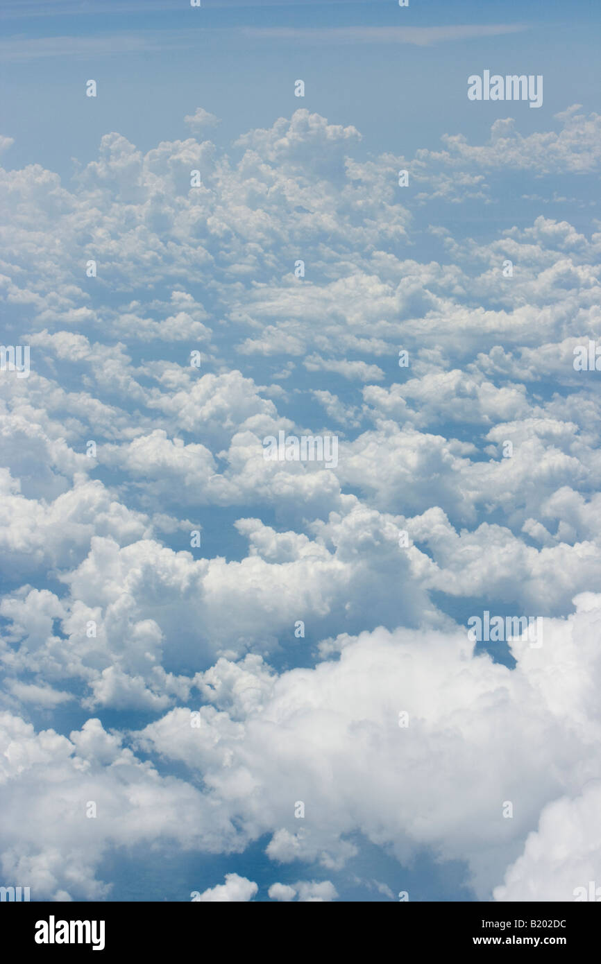 Fly through clouds hi-res stock photography and images - Alamy