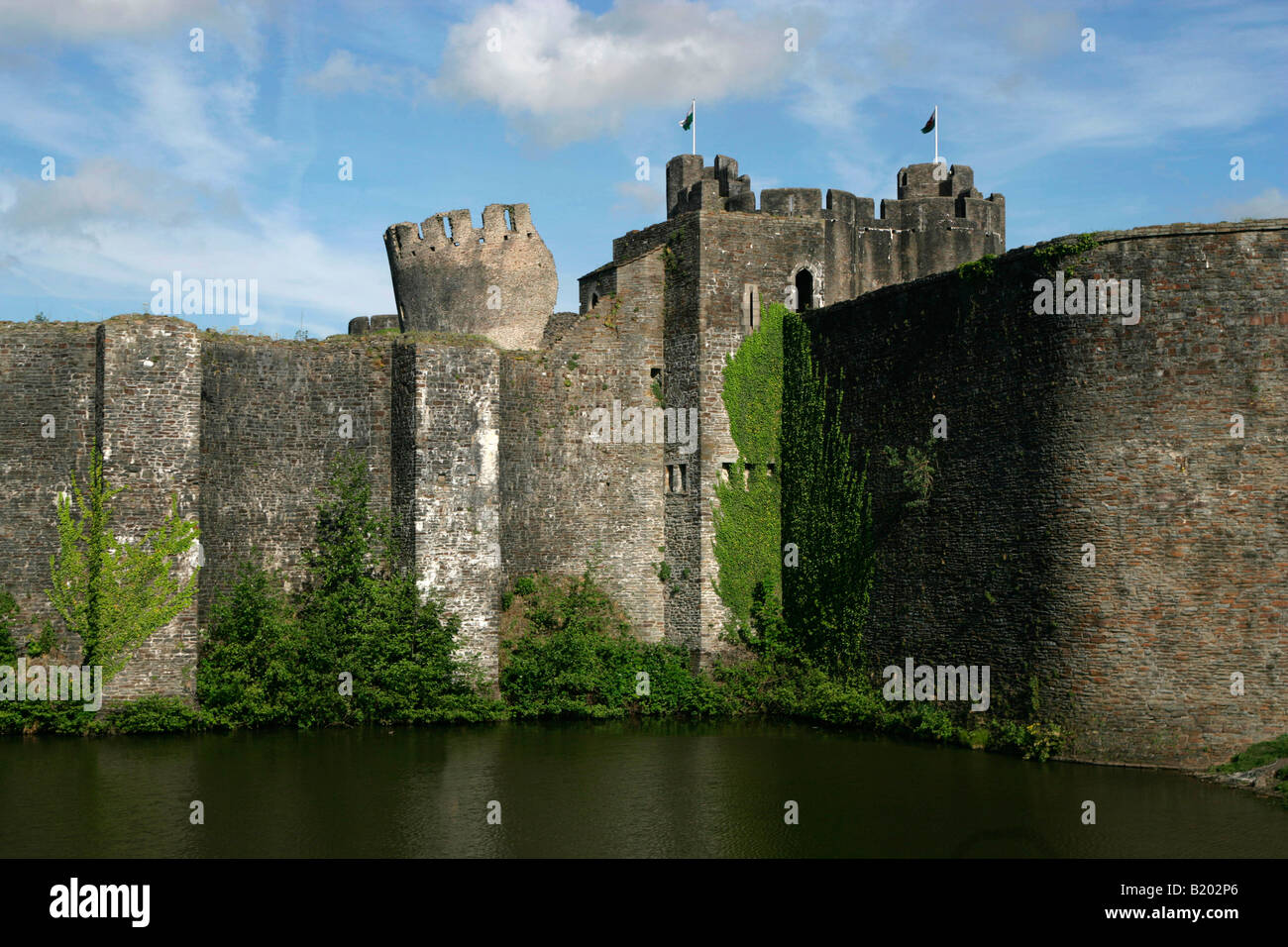 Caerphilly castle hi-res stock photography and images - Alamy