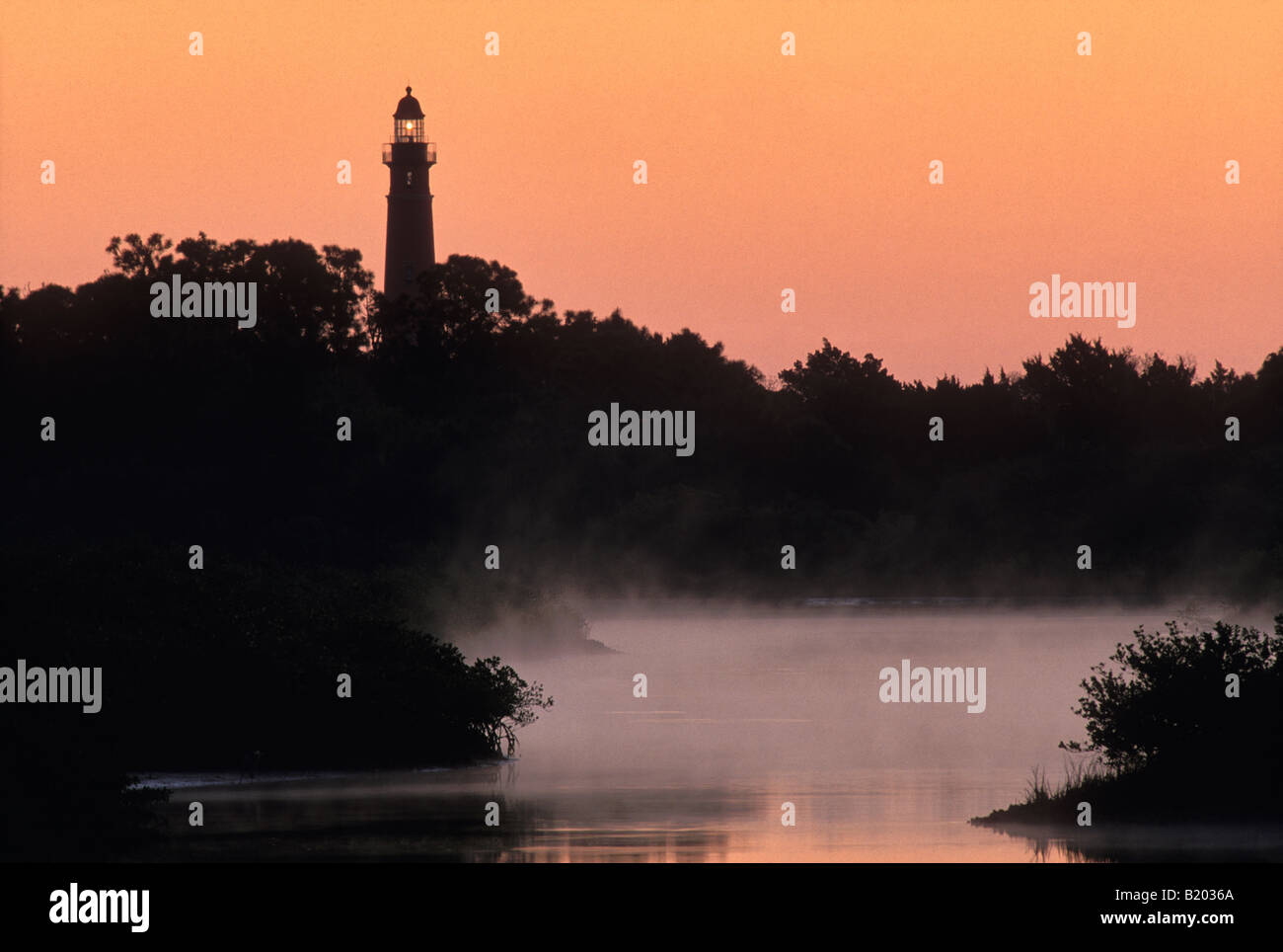 Sunrise at Ponce de Leon Inlet Lighthouse from the Intracoastal ...