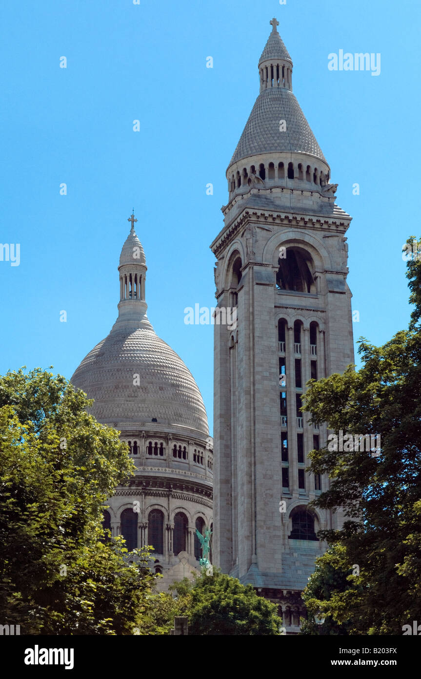 Sacre Coeur cathedral in Paris Stock Photo - Alamy