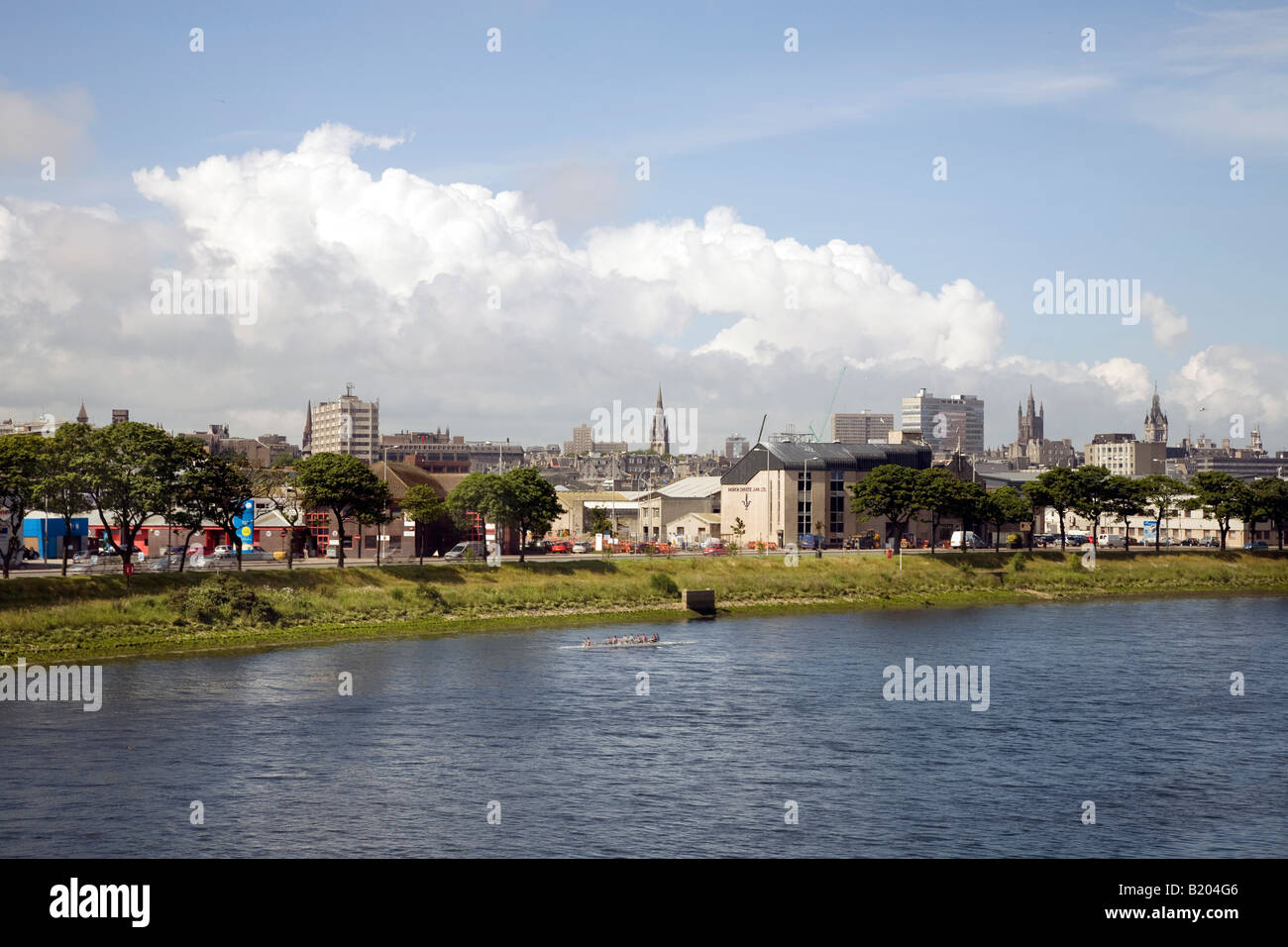 Aberdeen City & River Dee Estuary Stock Photo - Alamy