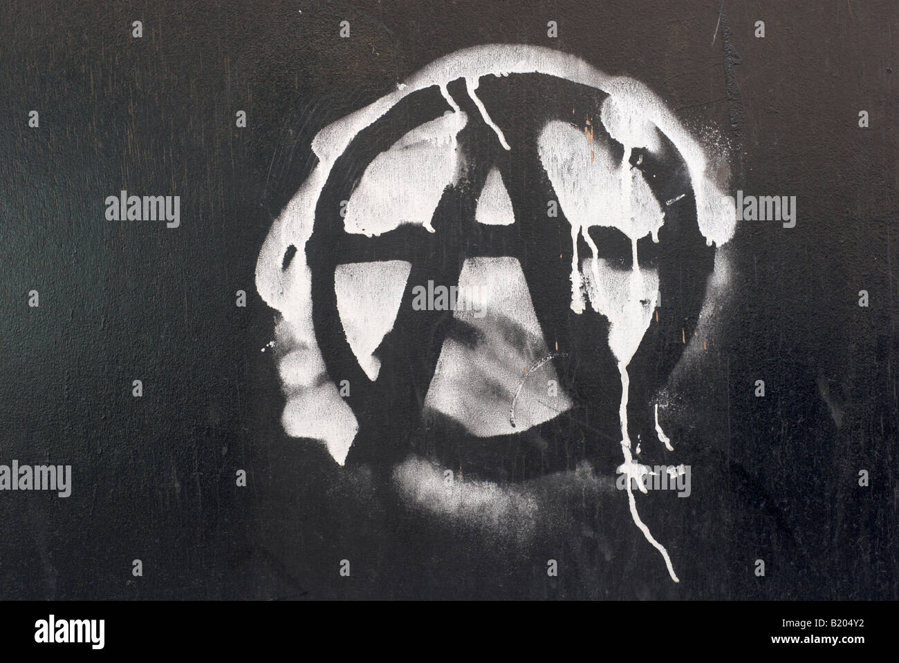Anarchy symbol hi-res stock photography and images - Alamy