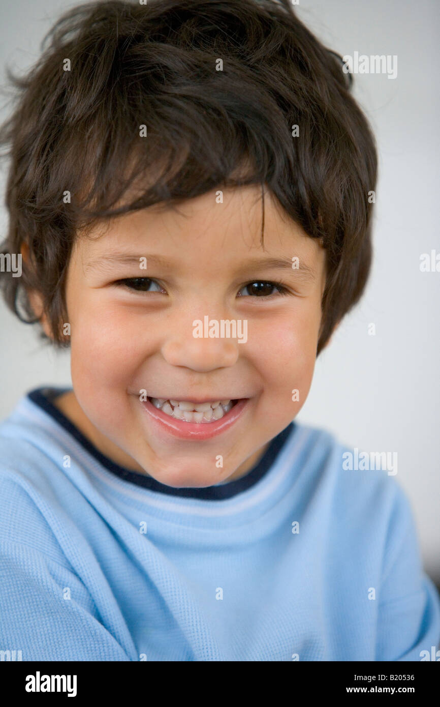 Portrait of a little boy Stock Photo - Alamy