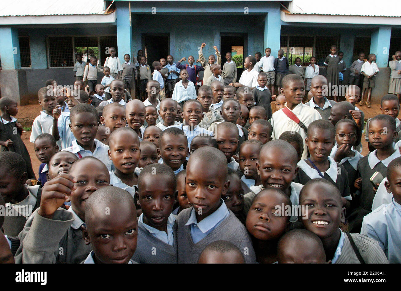 Kenya school teenage girls hi-res stock photography and images - Alamy