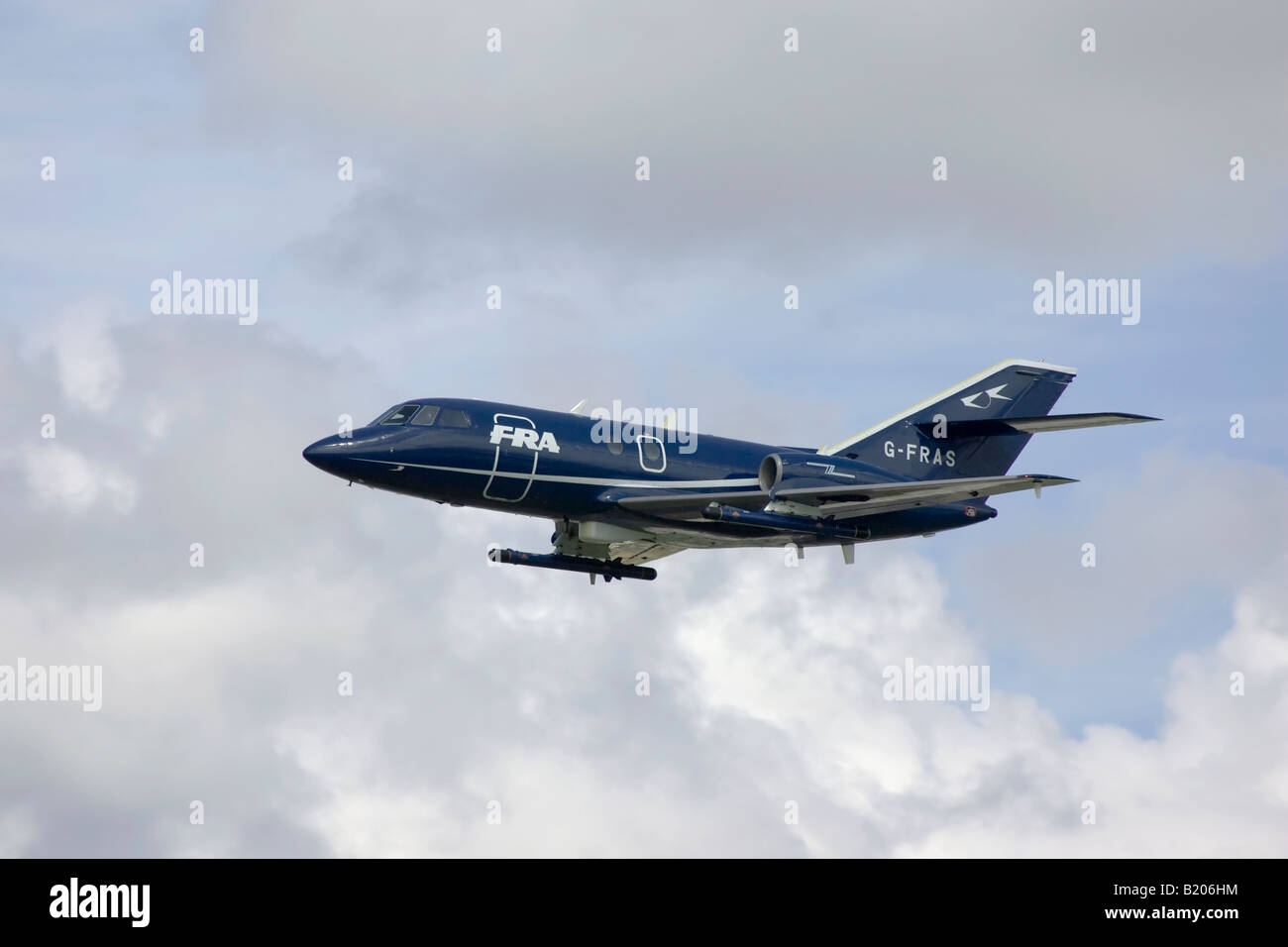 Royal navy falcon hi-res stock photography and images - Alamy