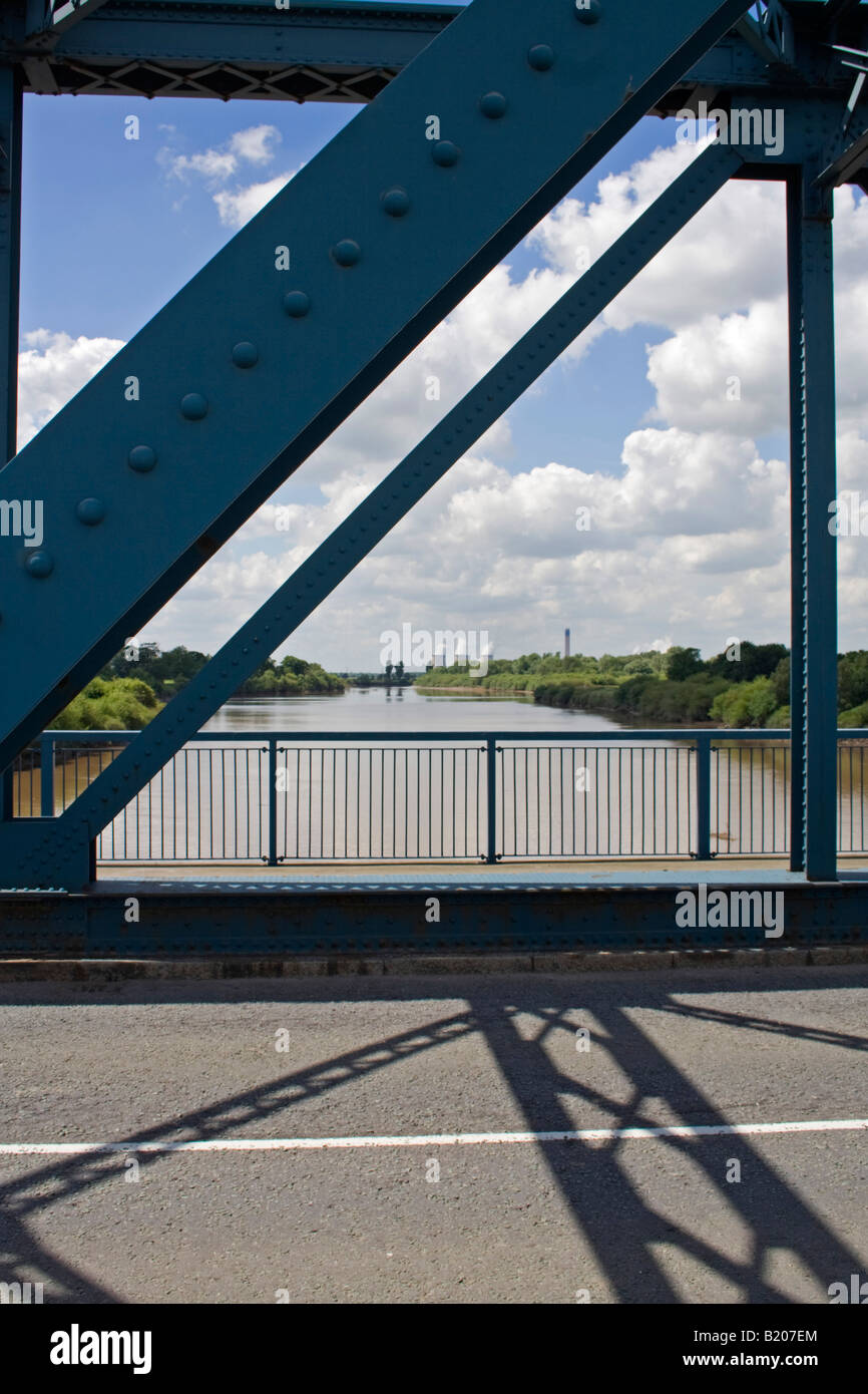 Boothferry bridge hi-res stock photography and images - Alamy