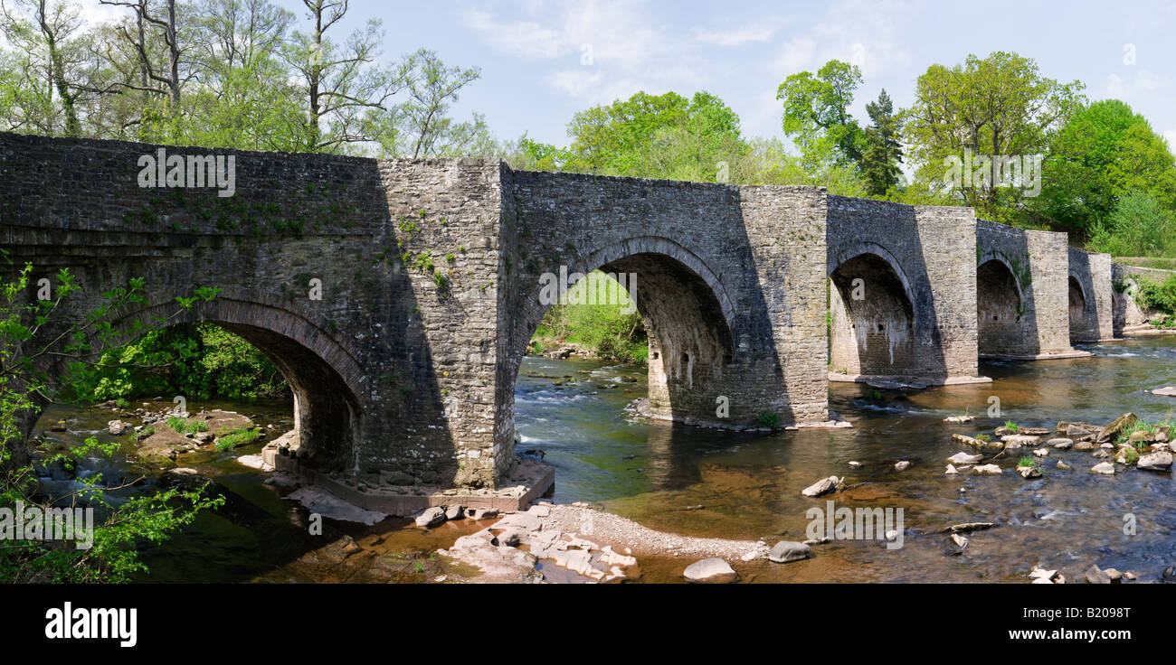 The bridge hi-res stock photography and images - Alamy
