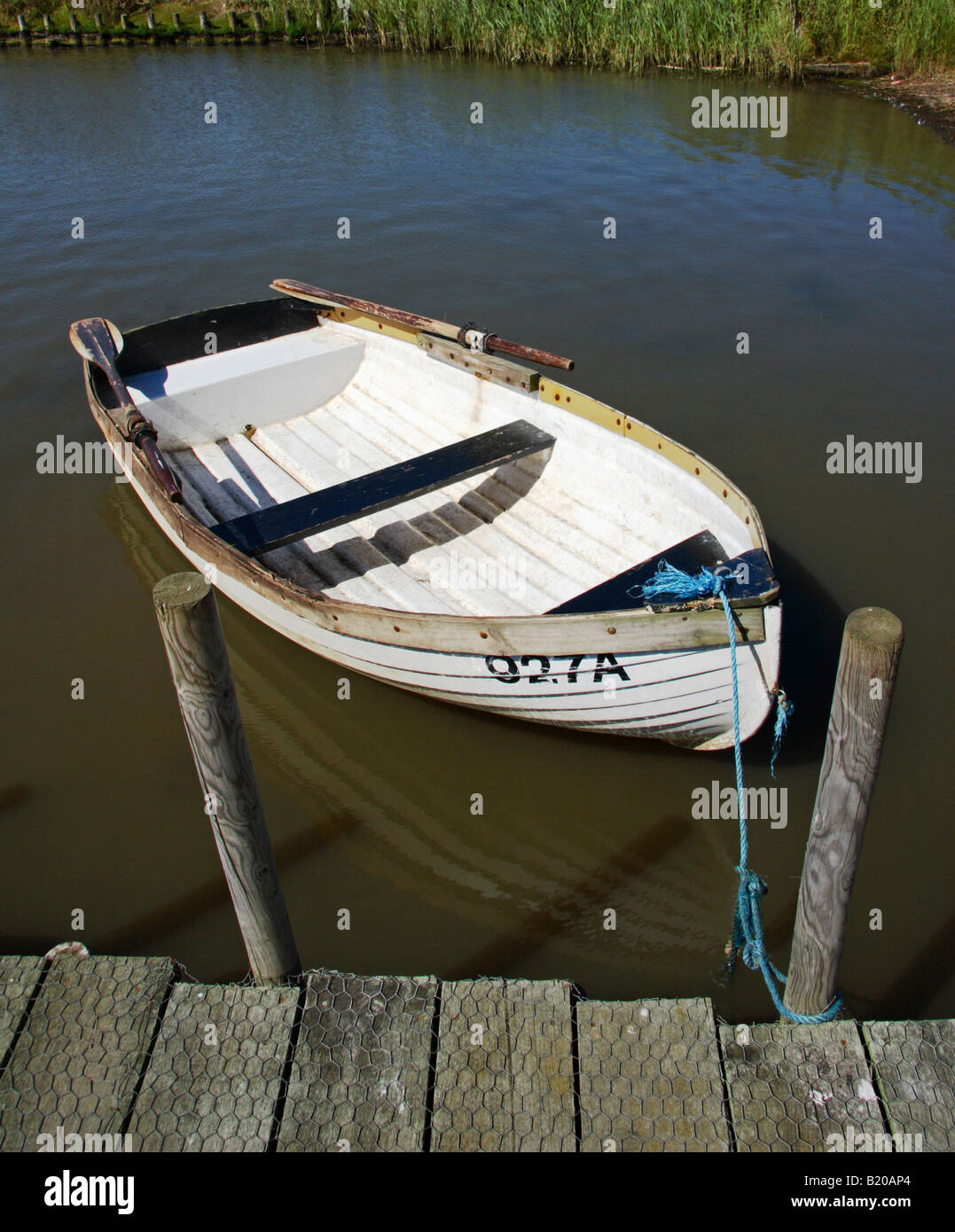 Empty rowing boat hi-res stock photography and images - Alamy