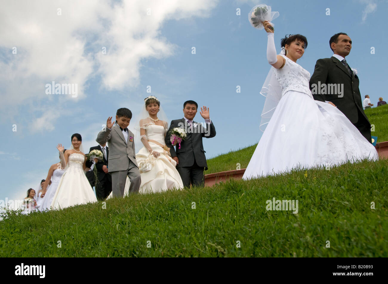 Mass wedding hi-res stock photography and images - Alamy