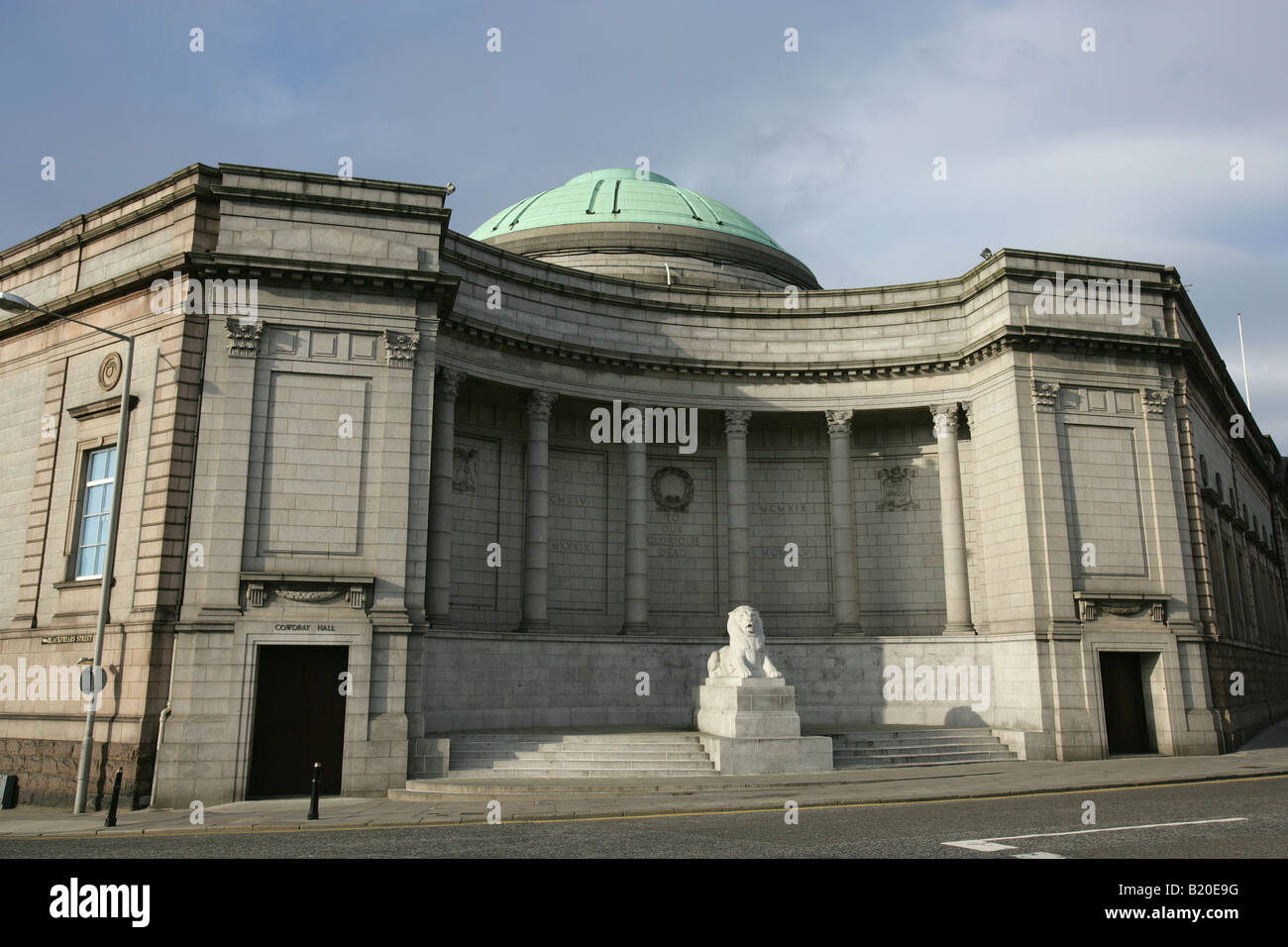 Aberdeen war memorial hi-res stock photography and images - Alamy