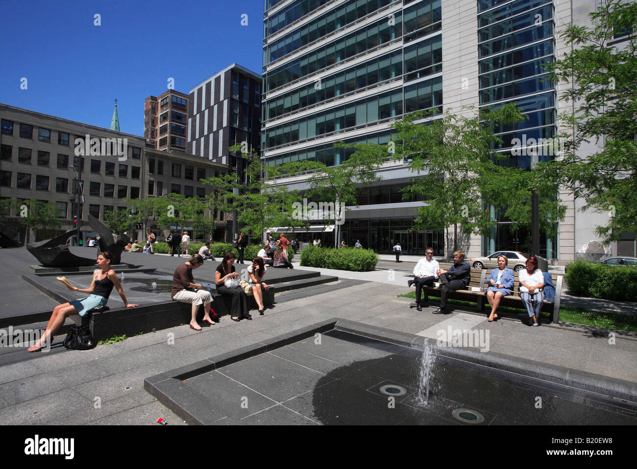 Canada Quebec Montreal Square Victoria Stock Photo - Alamy