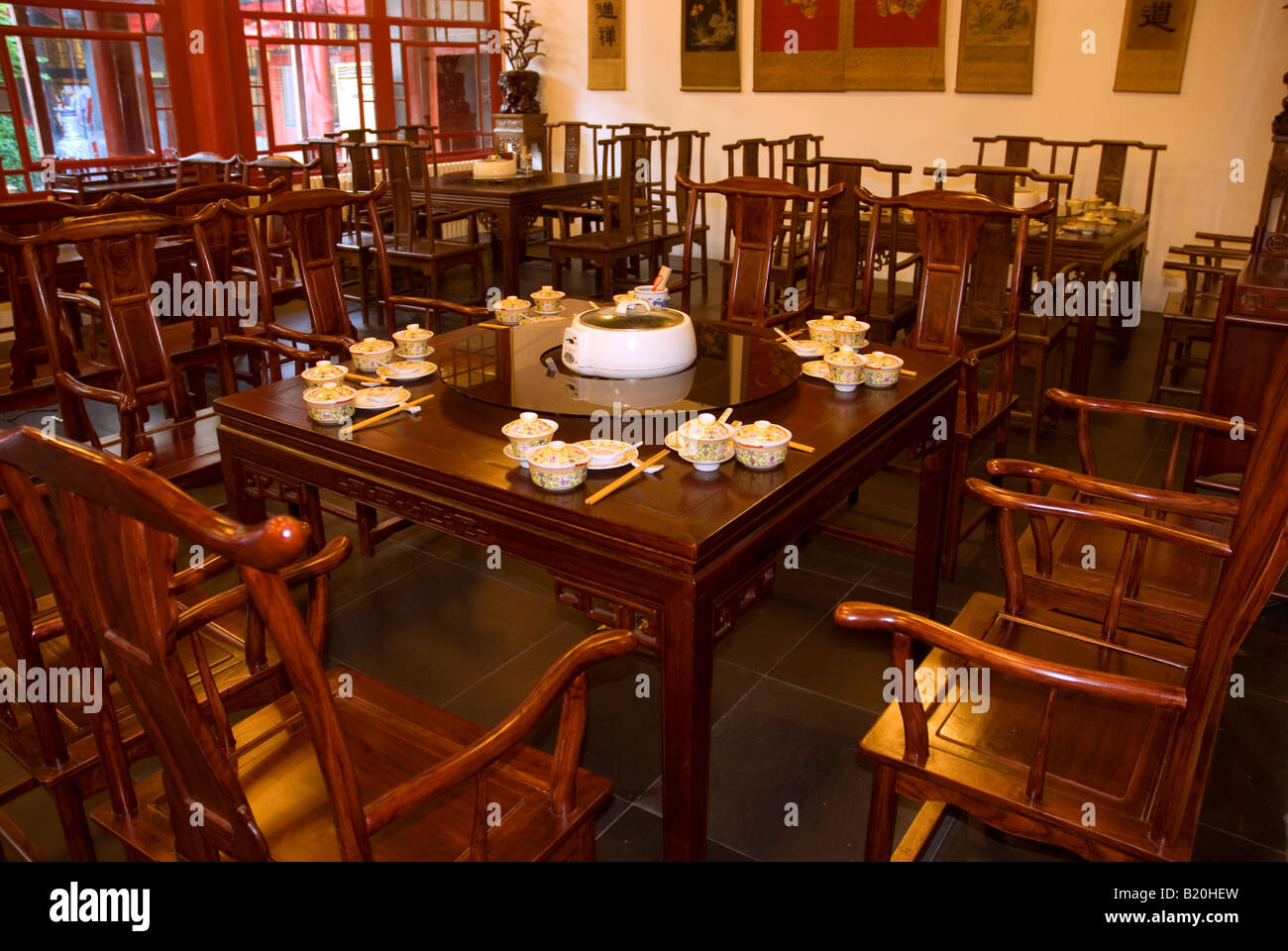 Chinese restaurant interior Beijing China Stock Photo - Alamy