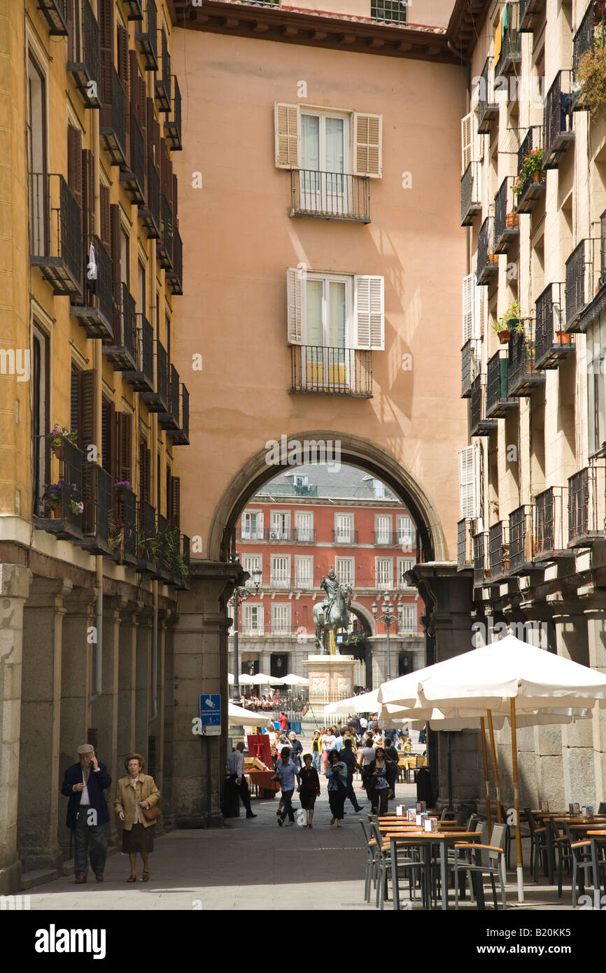 Plaza mayor madrid entrance hi-res stock photography and images - Alamy