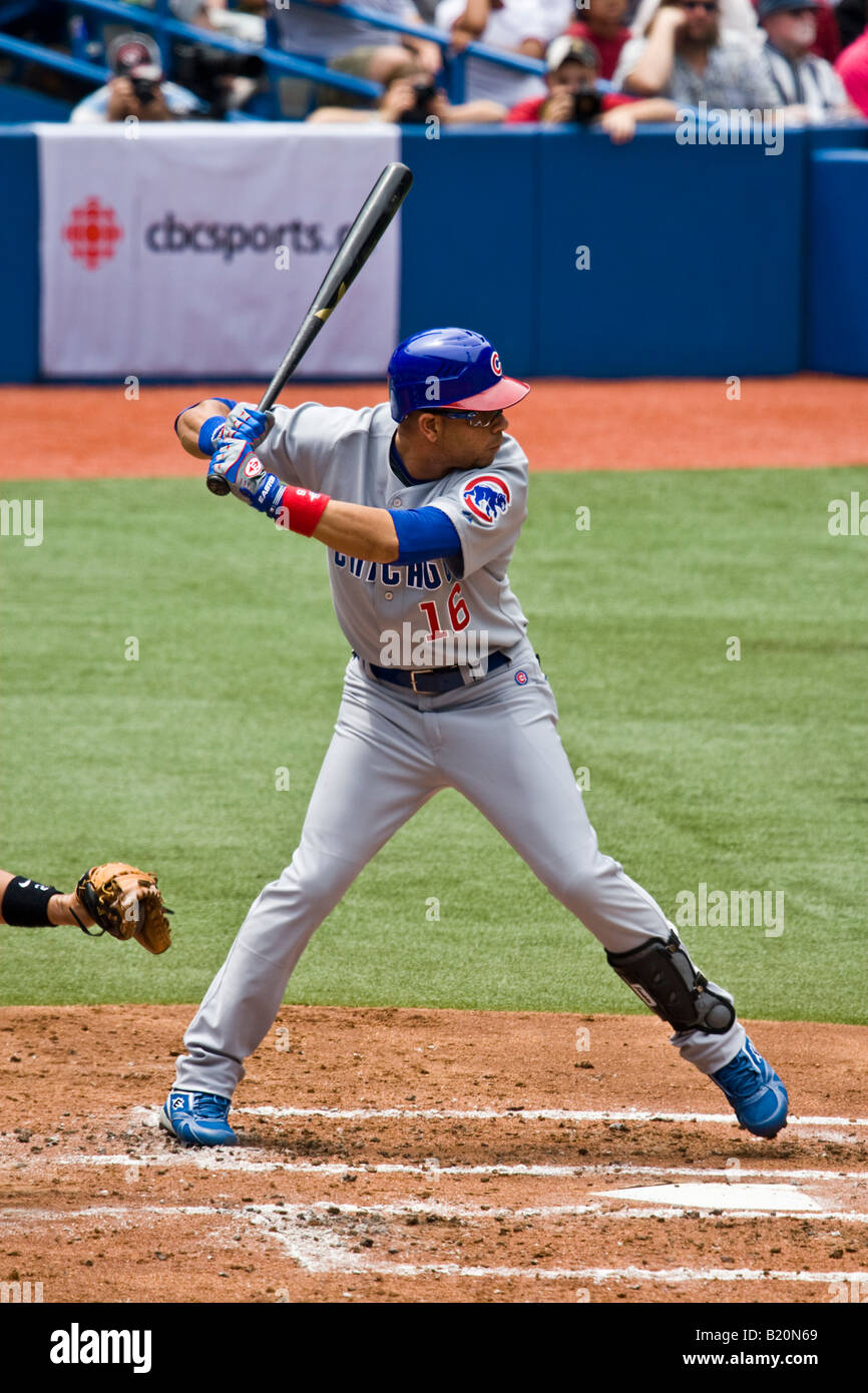 Toronto - June 14, 2008 - Chicago Cubs vs Toronto Blue Jays. Chicago ...