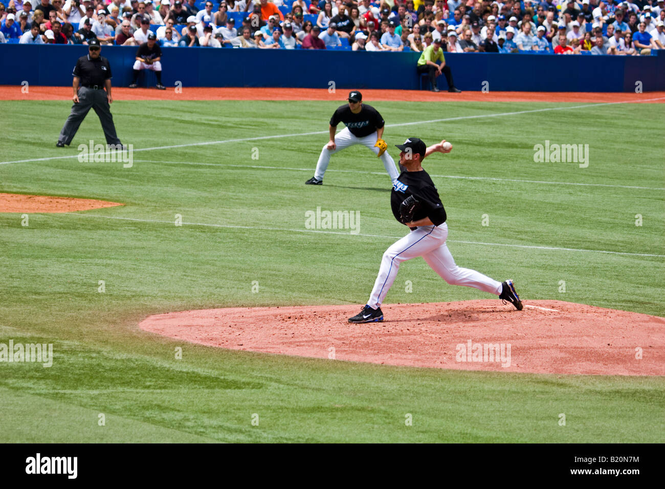 Won 6 2 hi-res stock photography and images - Alamy
