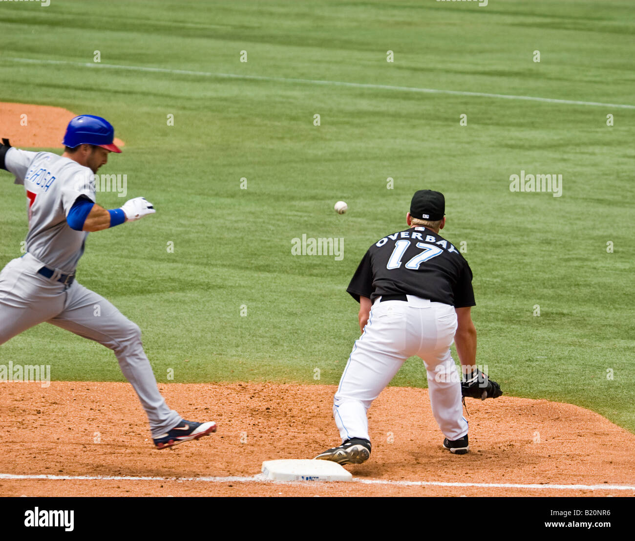 Blue jays ball batter hi-res stock photography and images - Alamy