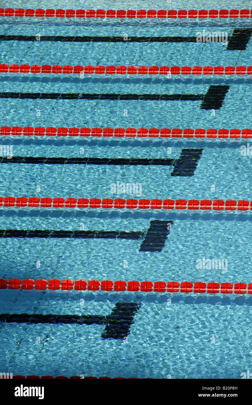 empty olympic size swimming pool with lanes Stock Photo - Alamy