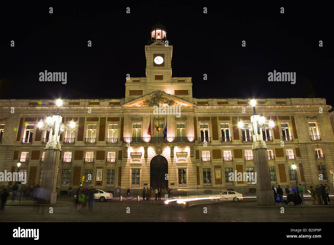 Madrid government building hi-res stock photography and images - Alamy