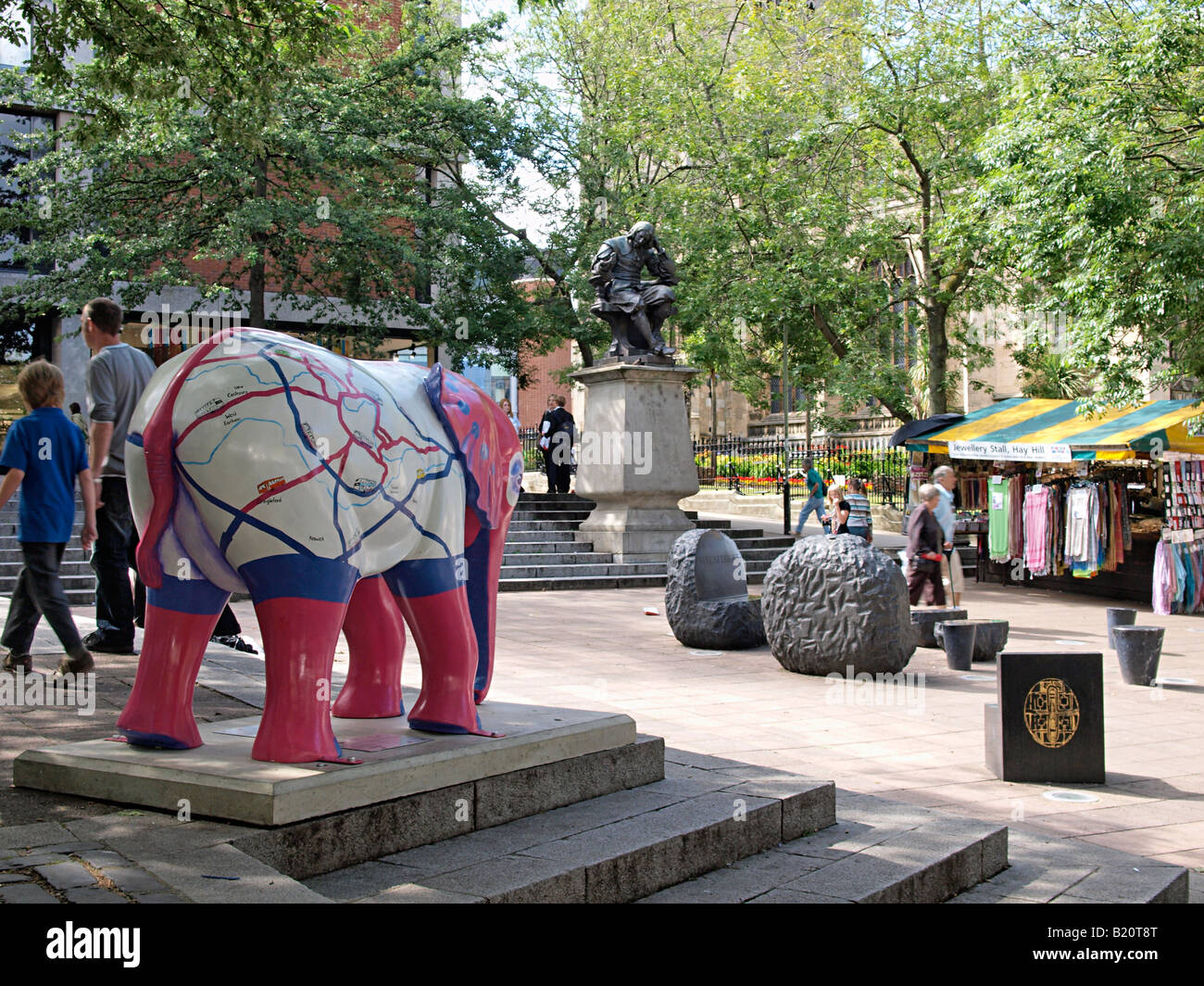 ELEPHANT ADVERTISING SCULPTURE FOR CHARITY, ON HAYMARKET A PAVED ...
