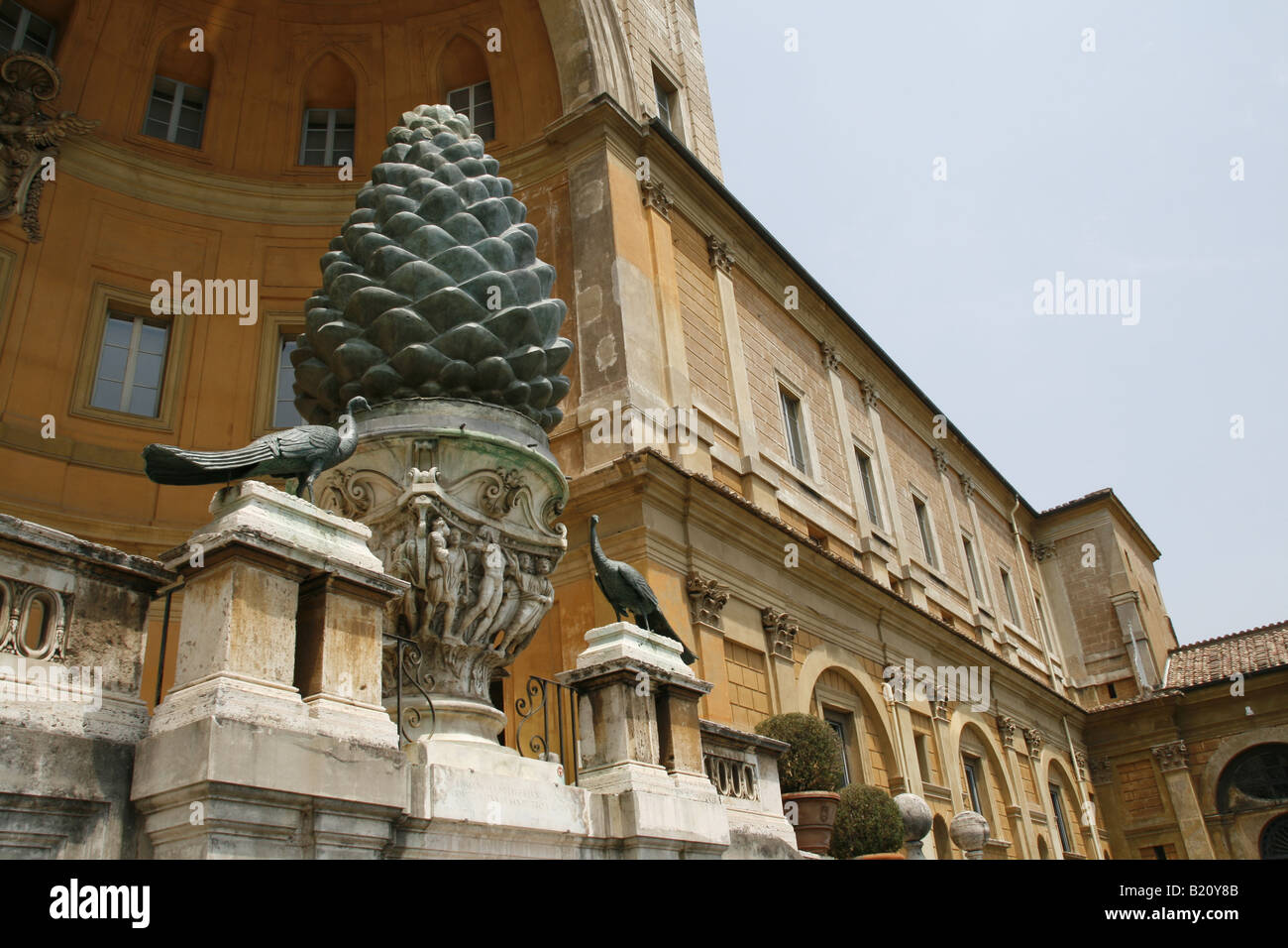 Courtyard of the Pigna Vatican Museum Rome Italy Stock Photo - Alamy