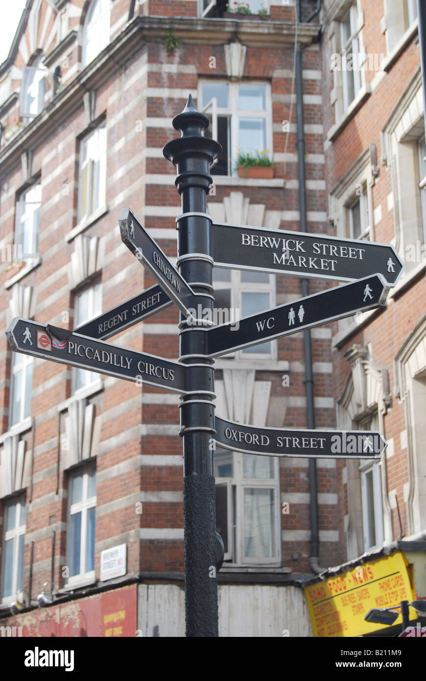 Soho street signs london hi-res stock photography and images - Alamy