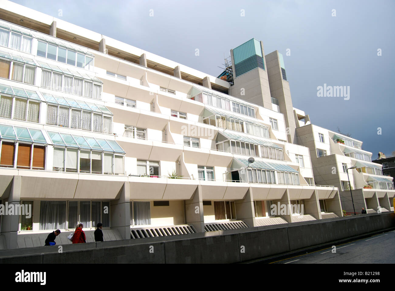 Brunswick square flats hi-res stock photography and images - Alamy