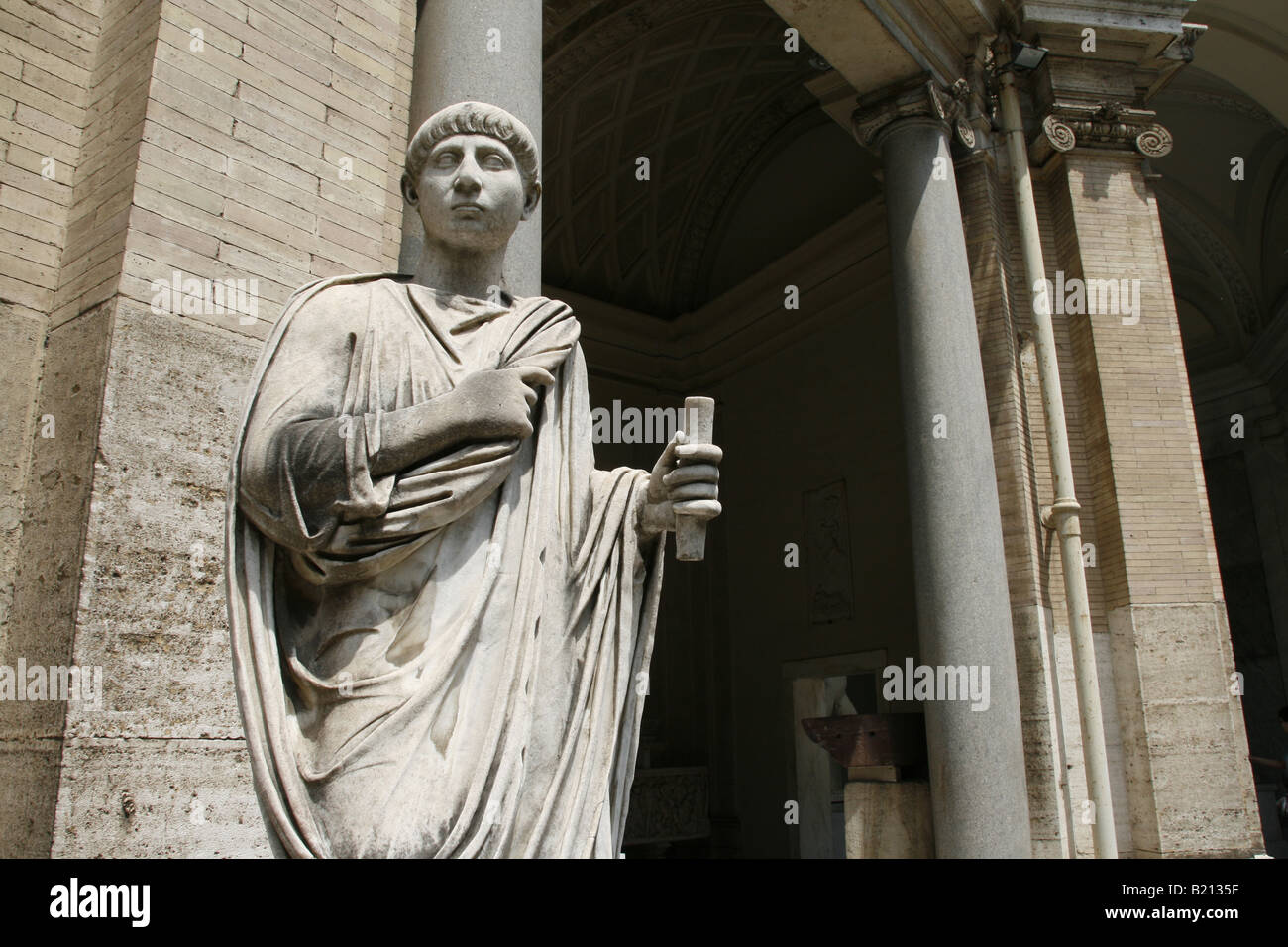 Roman statue scroll hi-res stock photography and images - Alamy