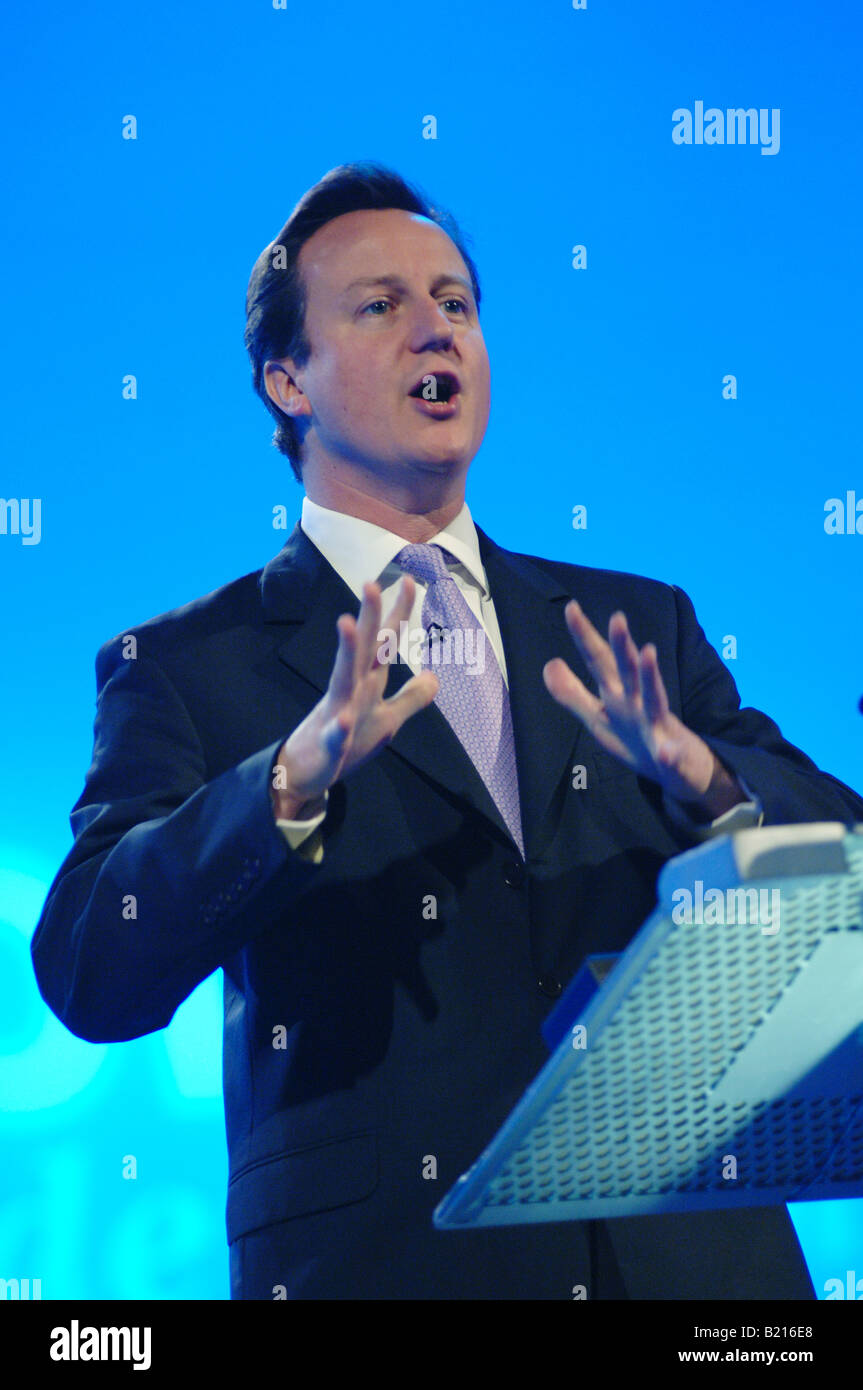 Conservative primeminister hi-res stock photography and images - Alamy