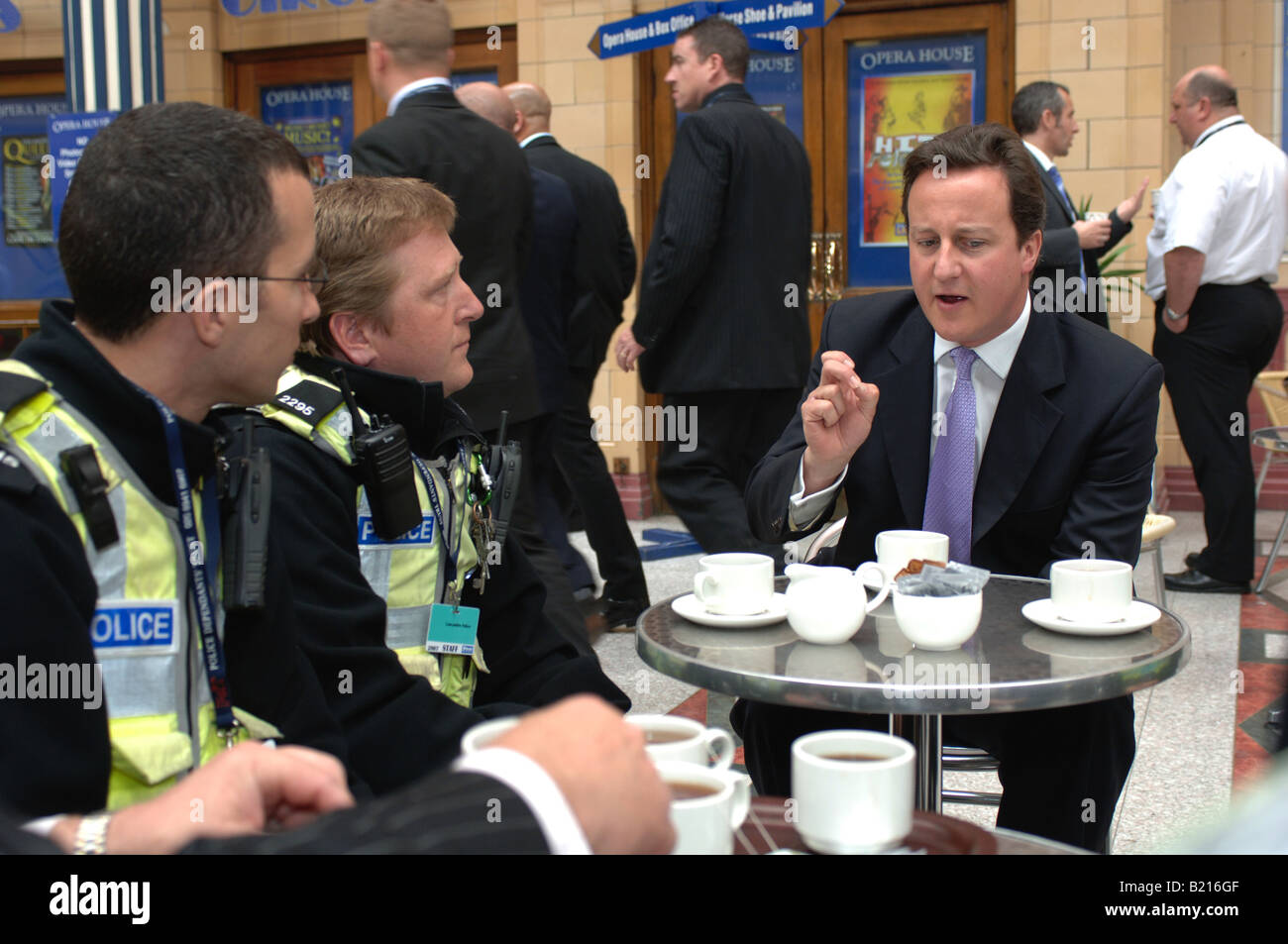 david cameron talking to police officers at the police federation ...