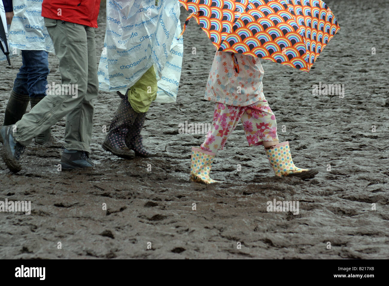 Mud muddy rain rainy hi-res stock photography and images - Alamy