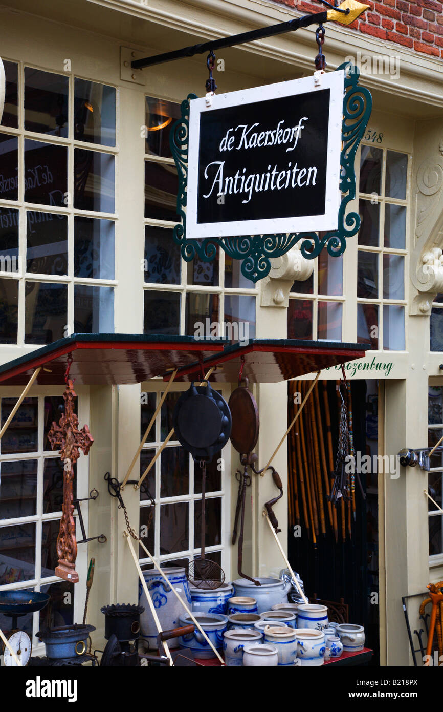 Netherlands antique shop hi-res stock photography and images - Alamy