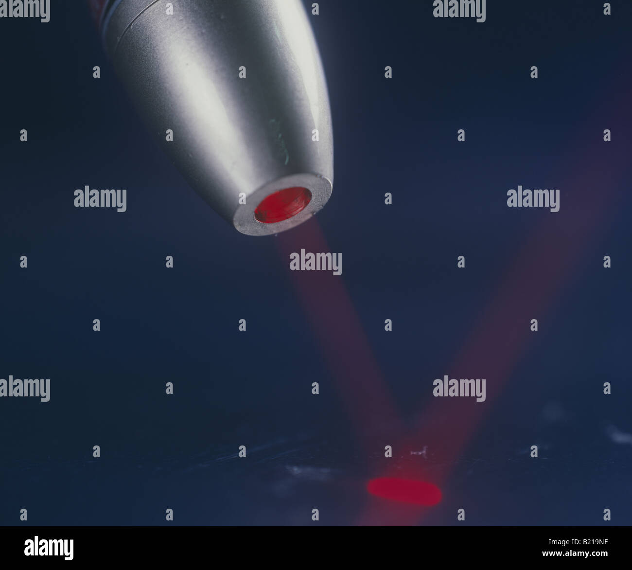 Laser pointer hi-res stock photography and images - Alamy