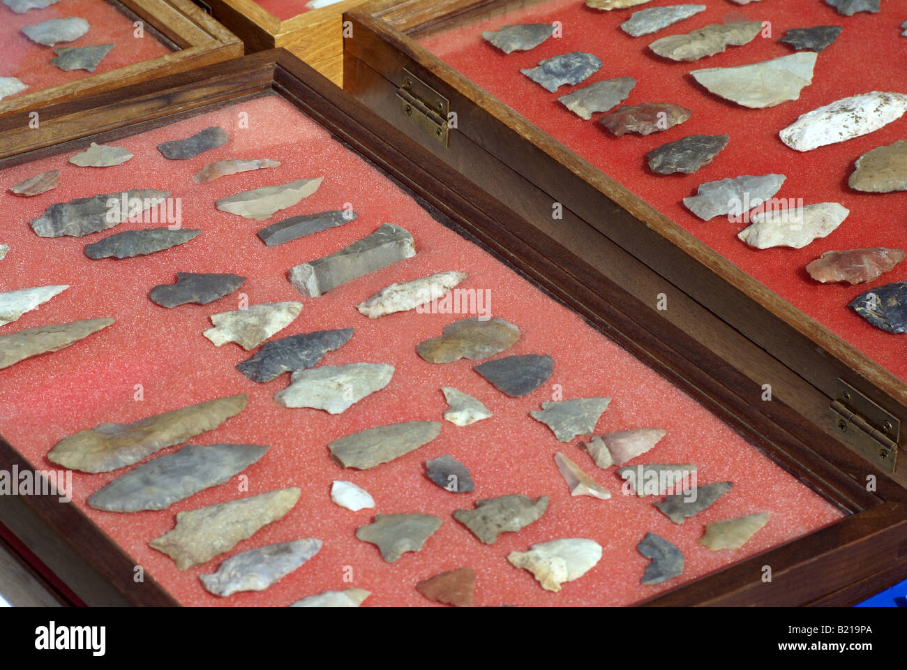 Ancient arrowheads hi-res stock photography and images - Alamy