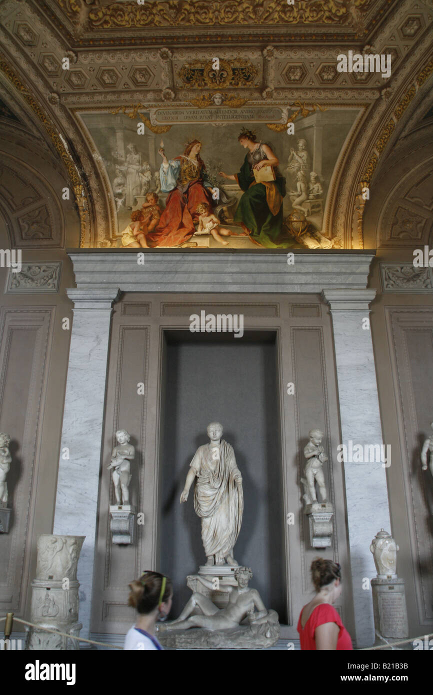 statues in corridor, vatican museum, rome Stock Photo - Alamy