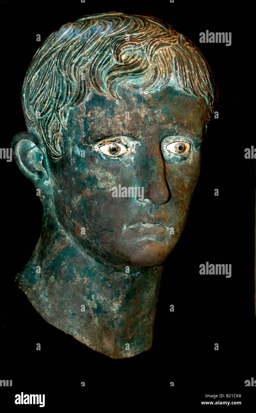 Augustus emperor rome roman egypt 27 25 BC meroe sudan Stock Photo - Alamy