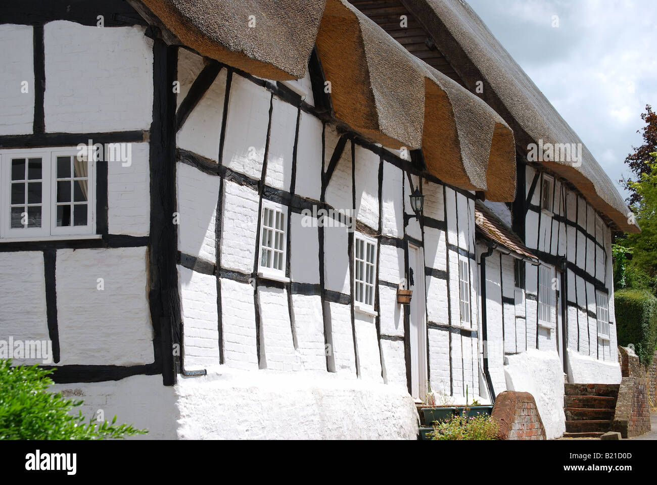 Micheldever village hi-res stock photography and images - Alamy