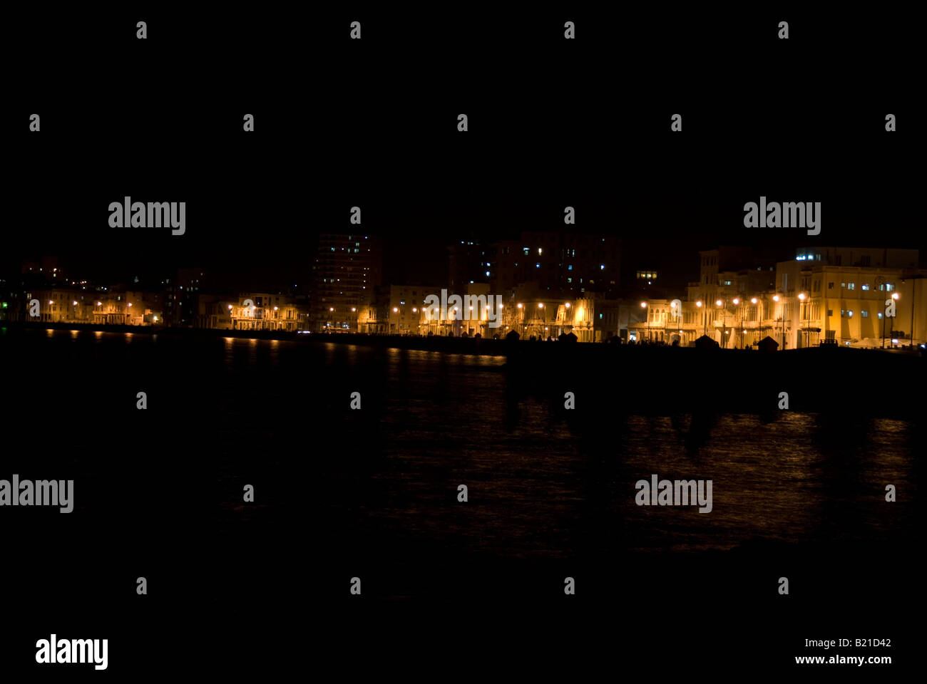 Cuba La Havana night Stock Photo - Alamy