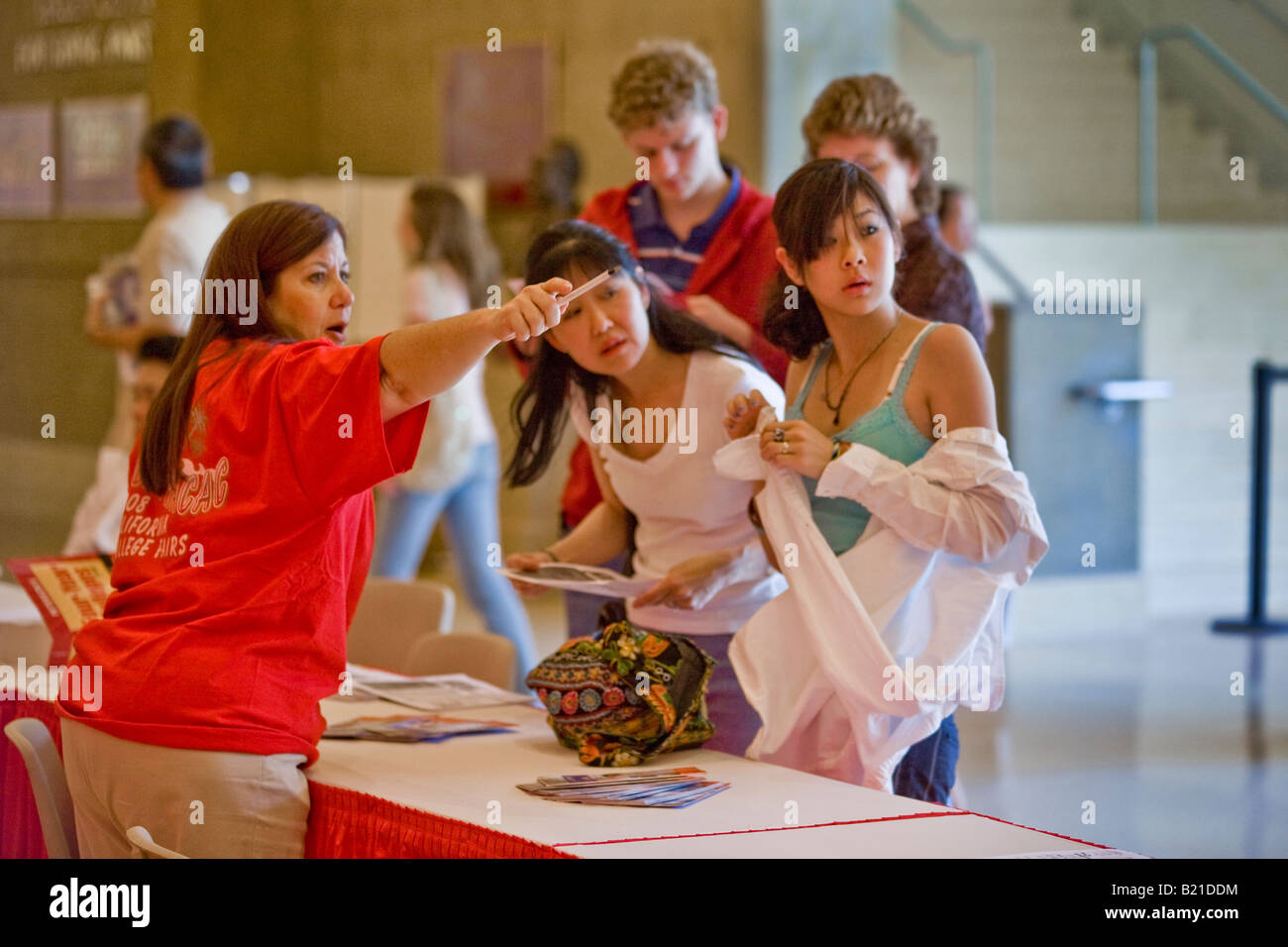 College freshman boy hi-res stock photography and images - Alamy