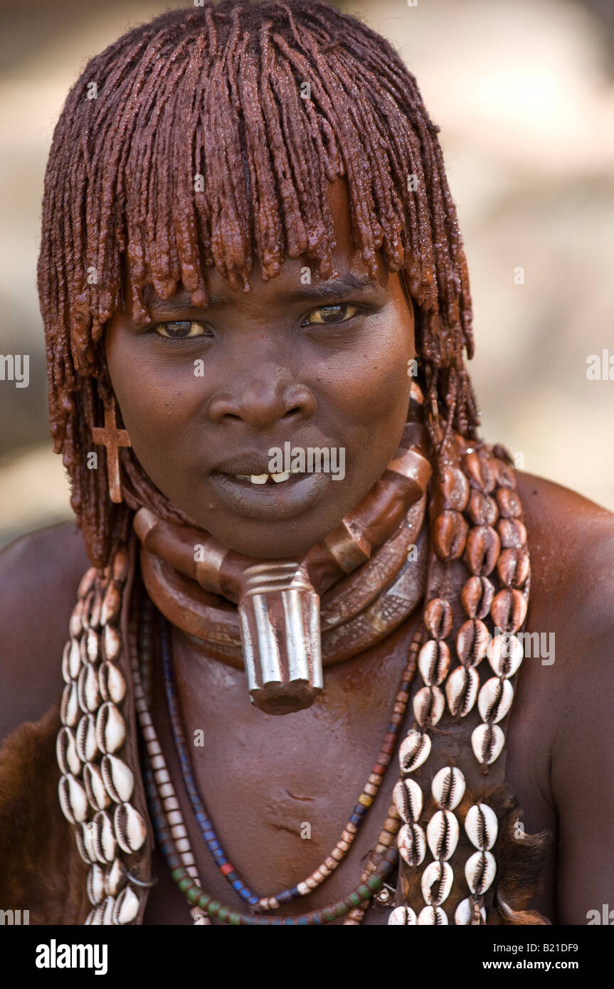 Bull jumping ceremony, Dimeka, Omo Valley, Ethiopia Stock Photo - Alamy