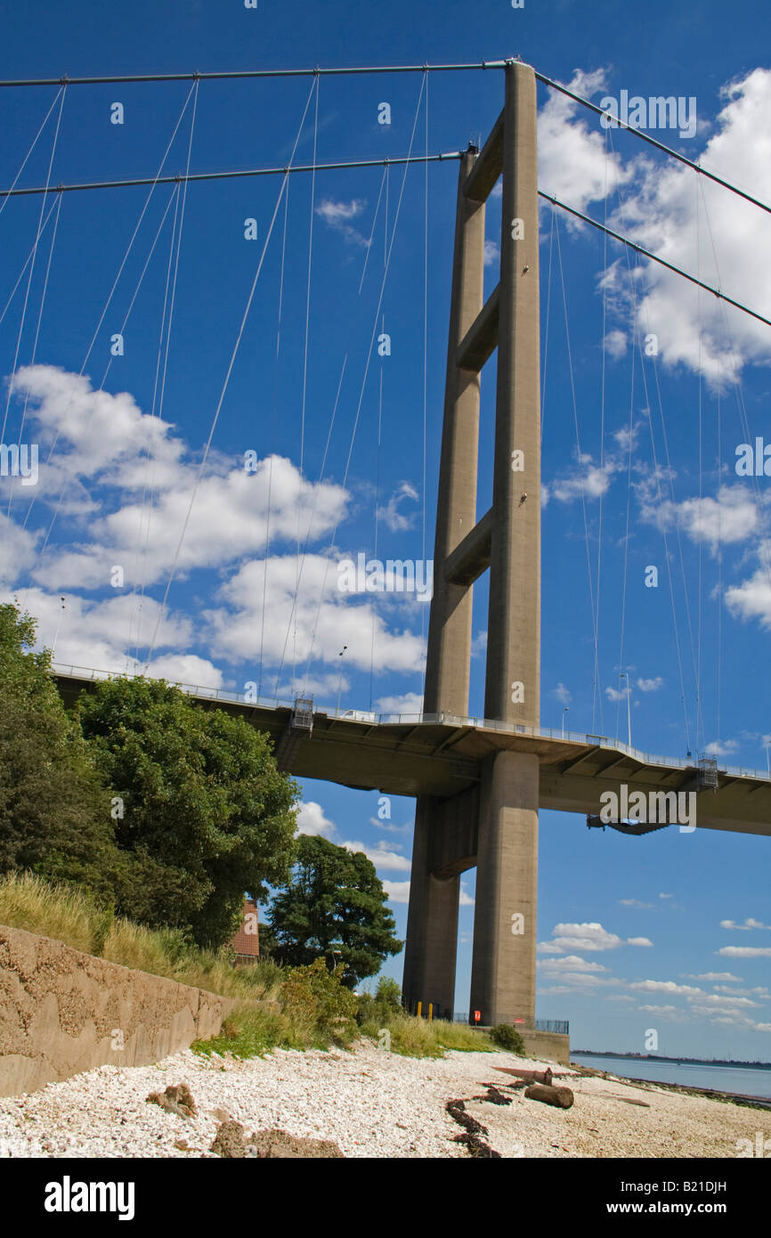 Humber bridge hi-res stock photography and images - Alamy