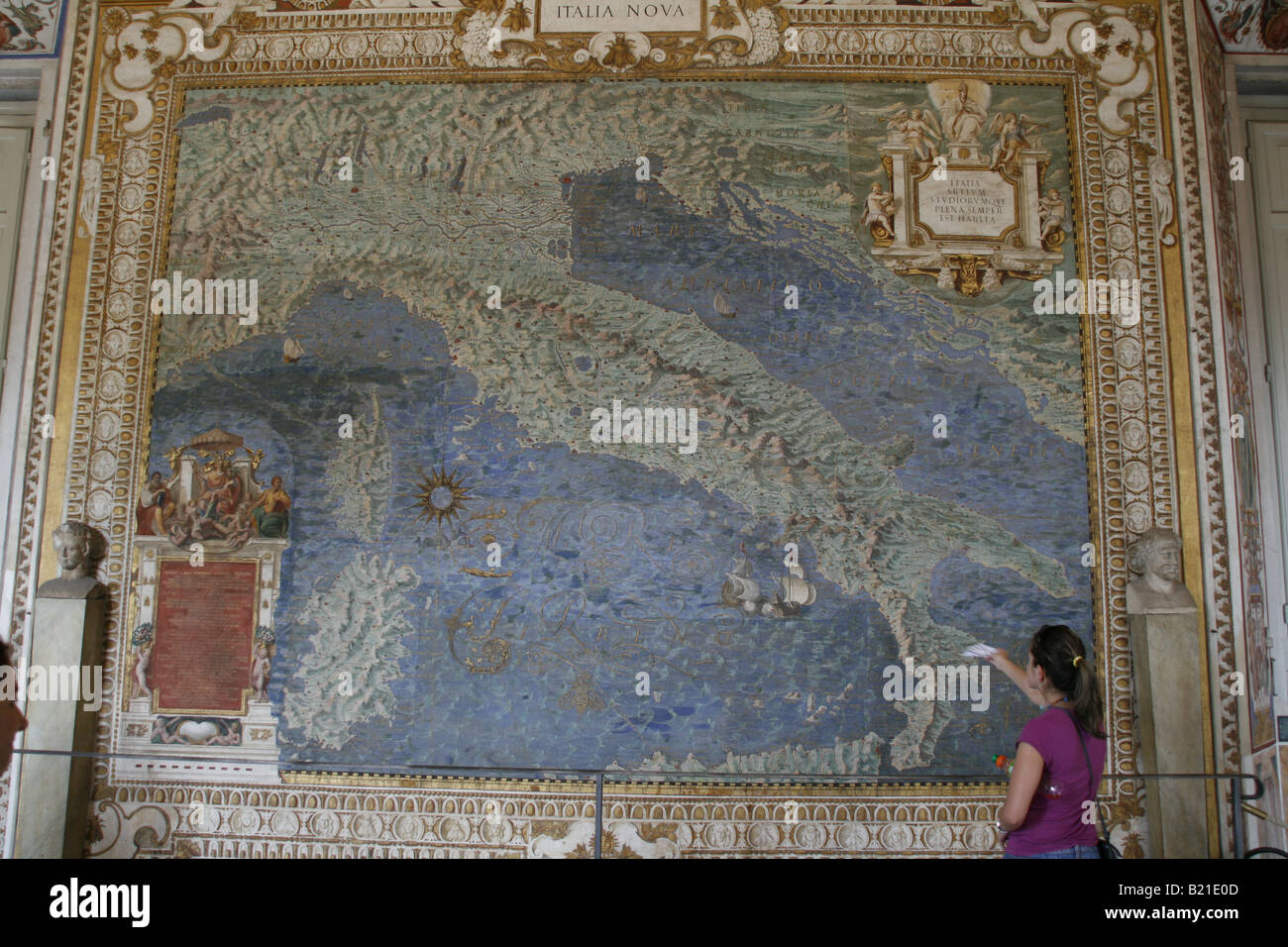 tourists at gallery of maps, vatican museum, rome Stock Photo - Alamy