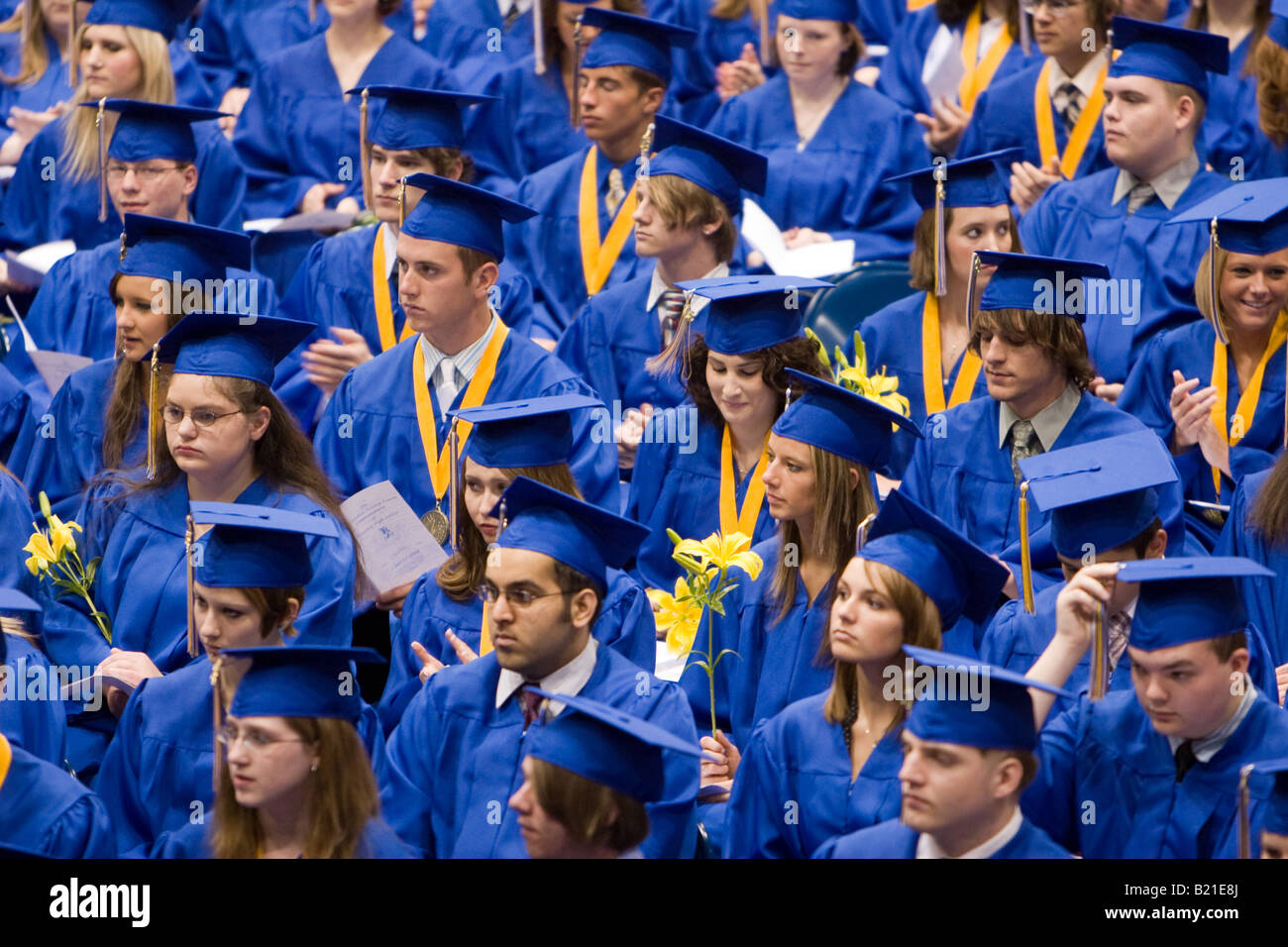 High school graduation hi-res stock photography and images - Alamy