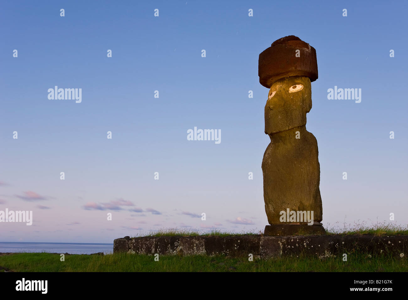 South America Chile Rapa Nui Easter Island Moai statue Ahu Ko Te riku ...