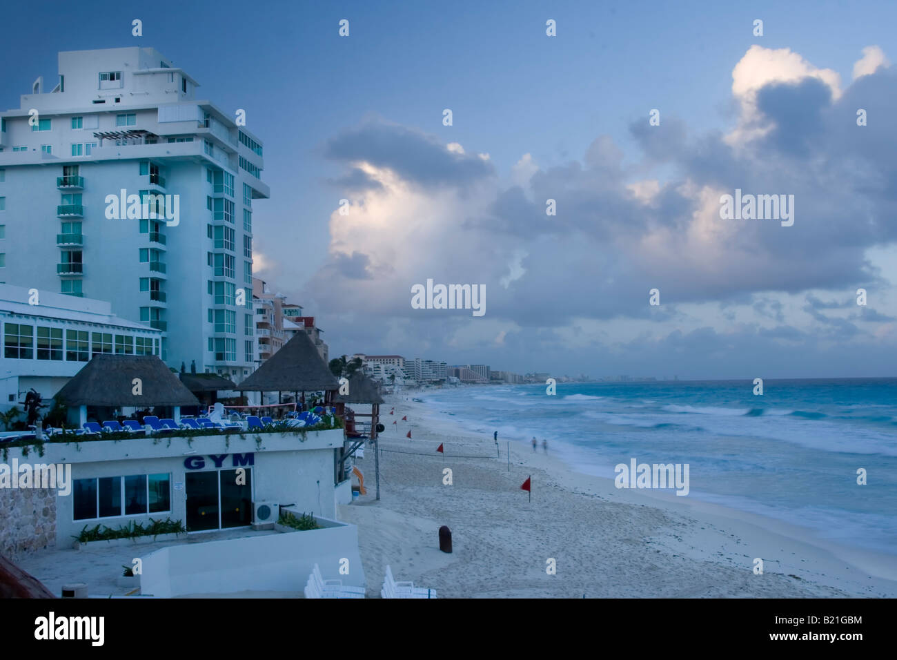 Cancun Mexico ocean with hotels on beach Stock Photo - Alamy