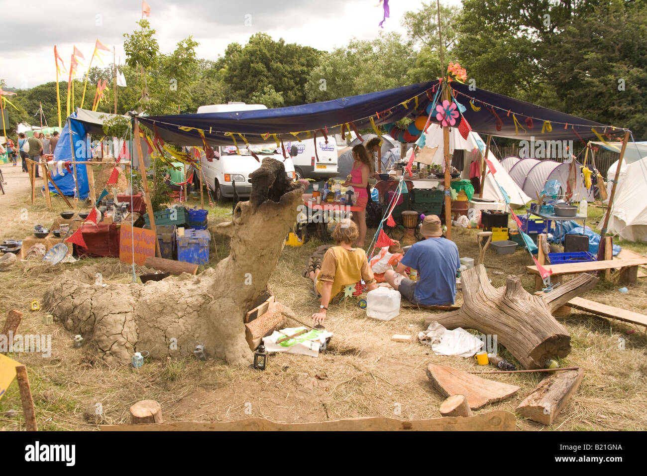 Green fields market hi-res stock photography and images - Alamy