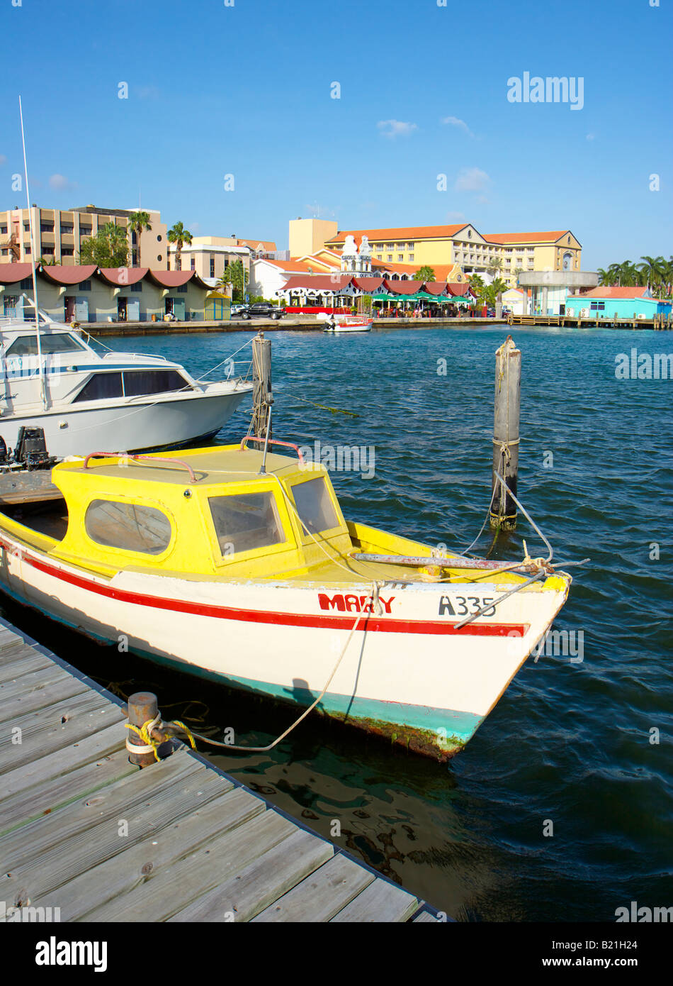 Aruba oranjestad market hi-res stock photography and images - Alamy