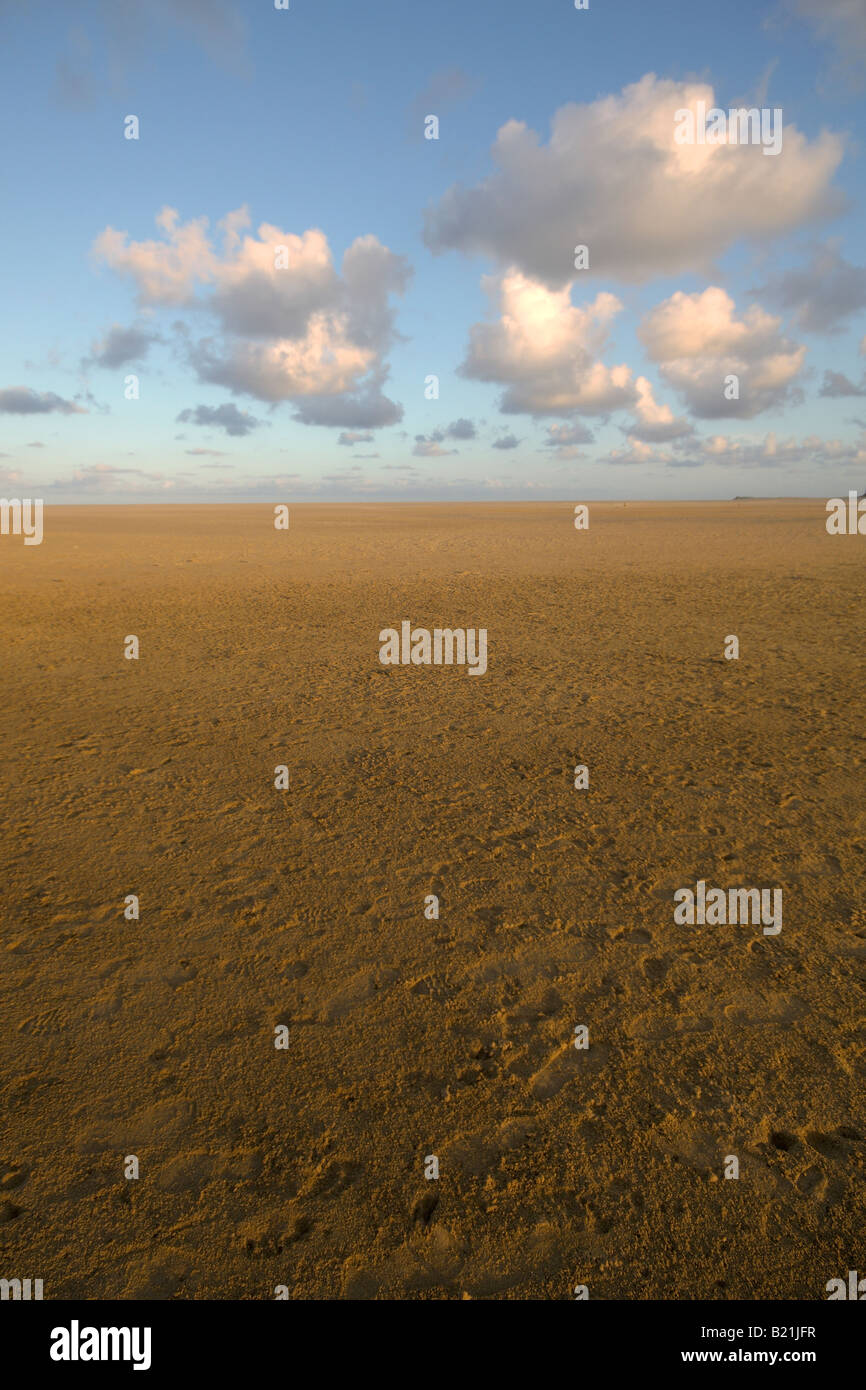 Barren landscape dry dusty brown drought clouds Stock Photo - Alamy