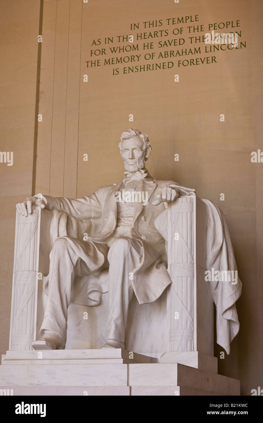 WASHINGTON DC USA - Statue of Abraham Lincoln, in the Lincoln Memorial ...