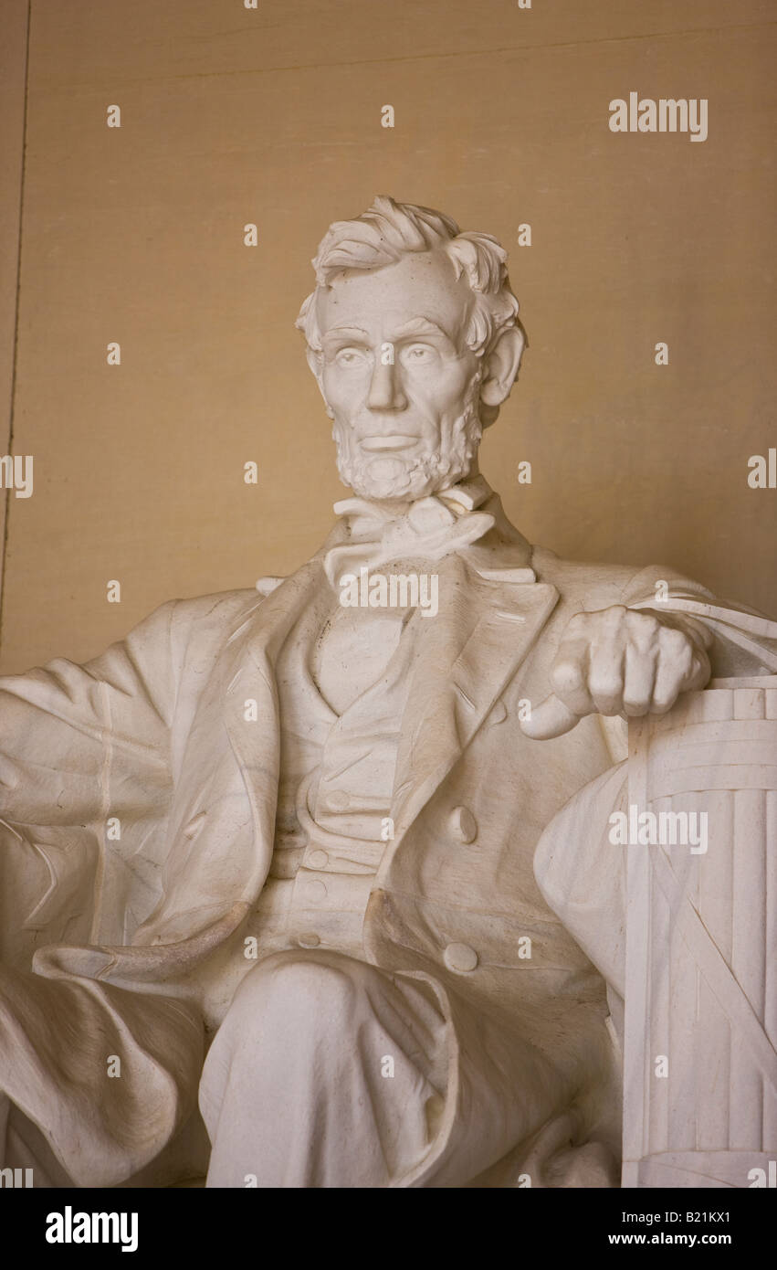 WASHINGTON DC USA - Statue of Abraham Lincoln, in the Lincoln Memorial ...