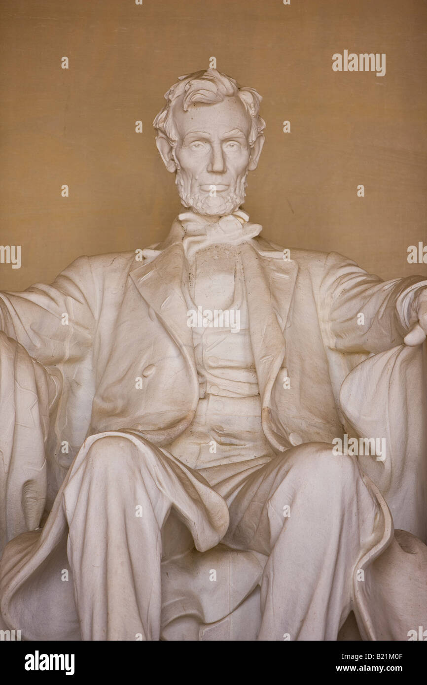 WASHINGTON DC USA - Statue of Abraham Lincoln, in the Lincoln Memorial ...
